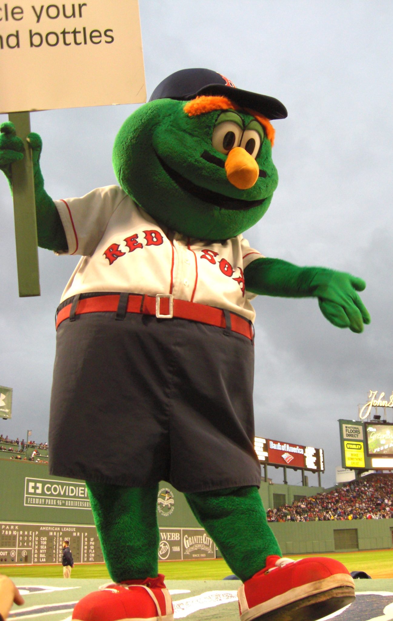 45 Famous Sport Mascots That Bring Teams And Fans Together
