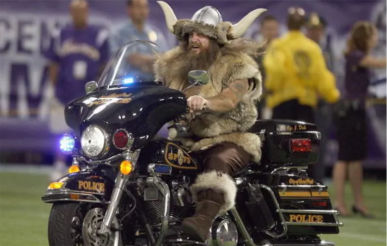 45 Famous Sports Mascots That Bring Teams And Fans Together
